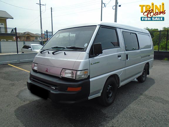202382 - TCUMitsubishiL300 Panel Van
