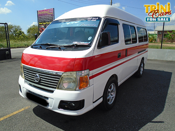 205197 - HCRNissanE25 Maxi