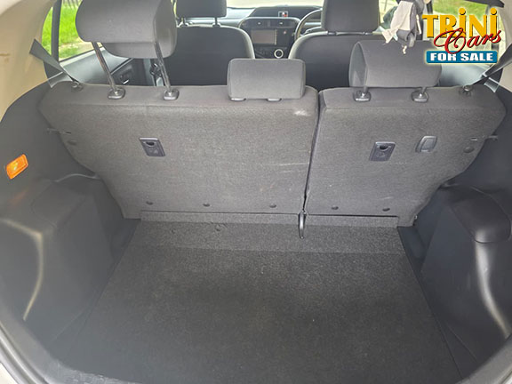 216574 - PEEToyotaAqua