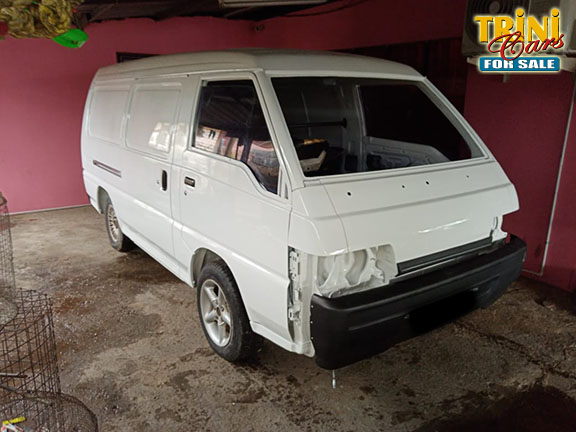 210865 - TBJMitsubishiL300 Panel Van