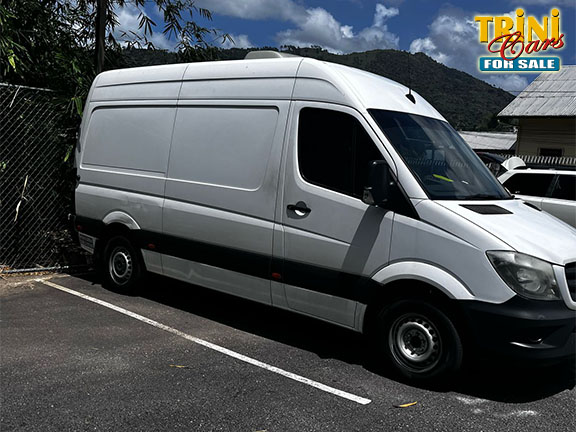 212014 - TDZMercedes BenzSprinter Panel Van