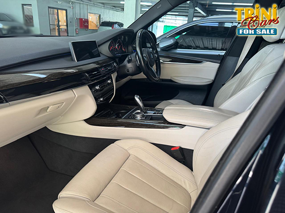 213559 - SOLD - PDUBMWX5 40e Hybrid