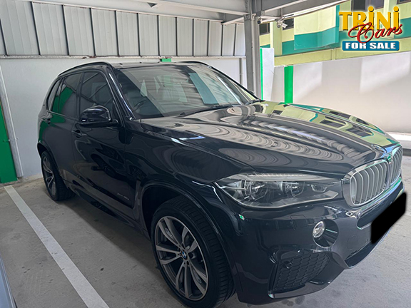 213559 - SOLD - PDUBMWX5 40e Hybrid