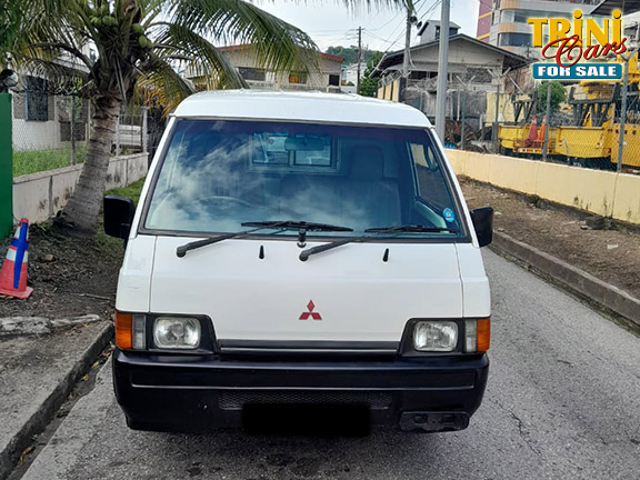 214450 - TDBMitsubishiL300 Panel Van