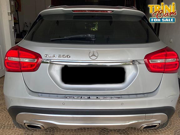 206092 - PDGMercedes BenzGLA200