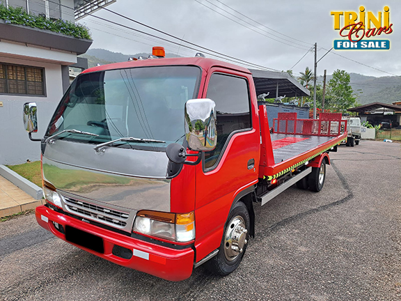 212854 - TBNMitsubishiWrecker Truck