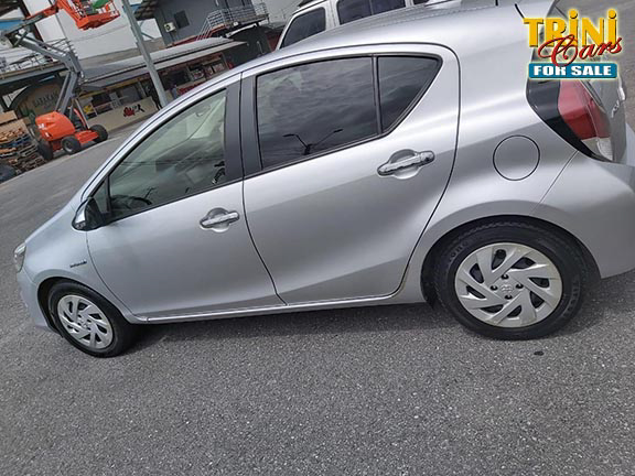 206688 - PDYToyotaAqua