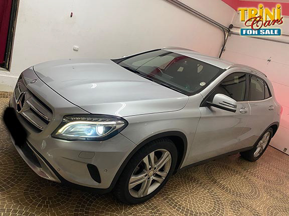 206092 - PDGMercedes BenzGLA200