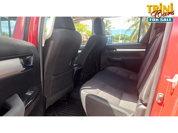 209726 - TDYToyotaHilux Revo