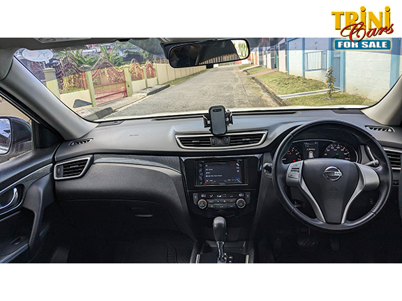 205553 - PDPNissanX-Trail Hybrid