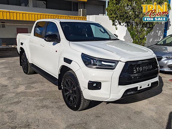 204029 - BRAND NEWToyotaHilux Revo