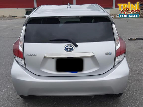 206688 - PDYToyotaAqua