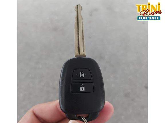 206688 - PDYToyotaAqua